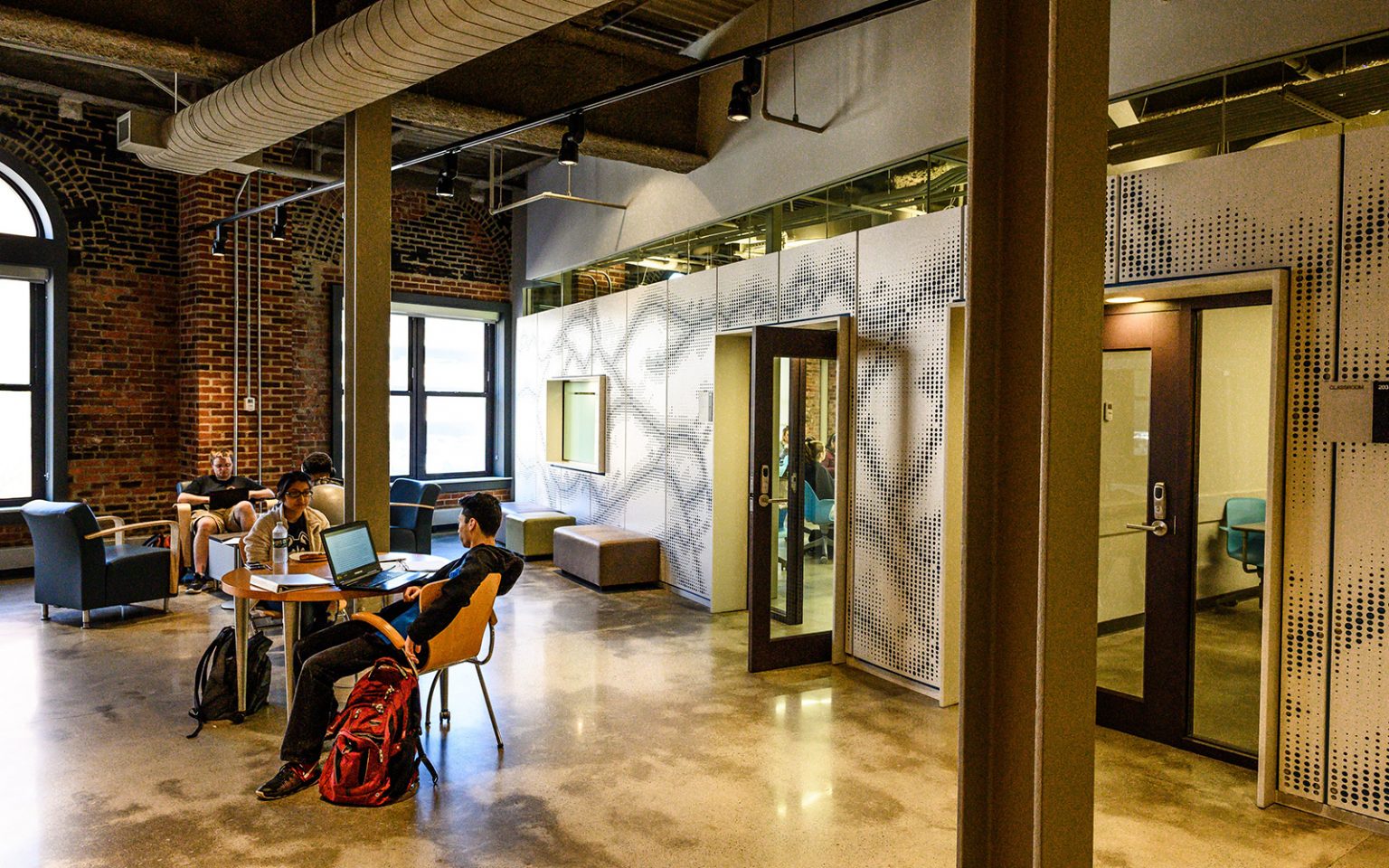 Business Moves into New Space at UConn Waterbury | School of Business