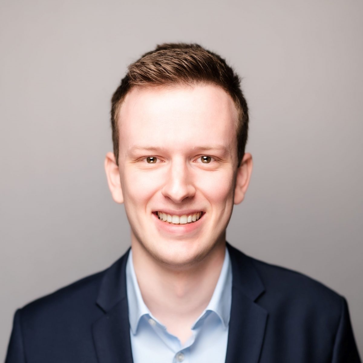 Lukas Schnabel | School of Business